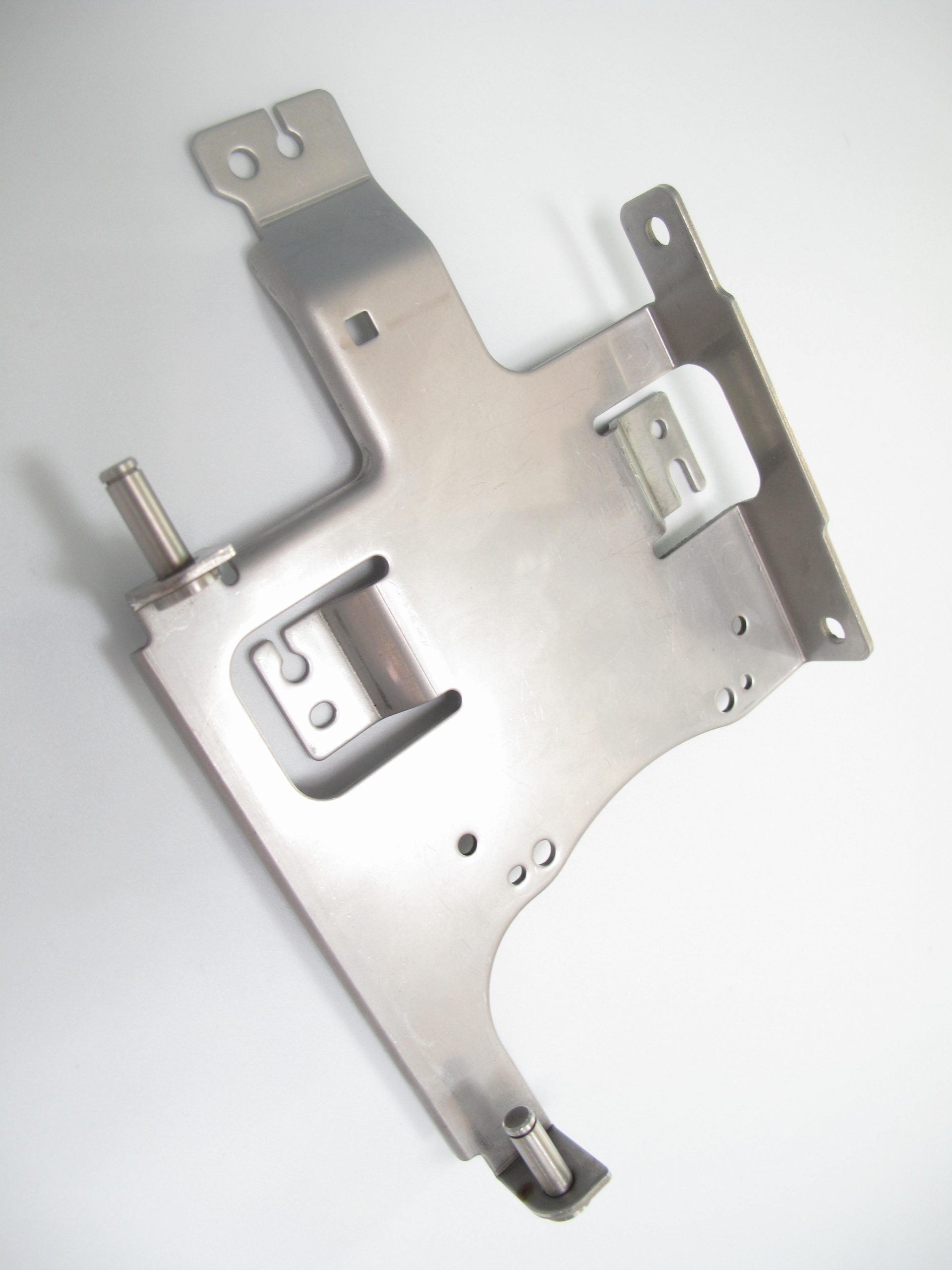 Brackets - Hip Yick Industrial Company Limited